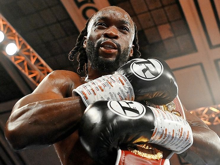 Frank Warren ready to pressure WBO for Janibek-Bentley 2
