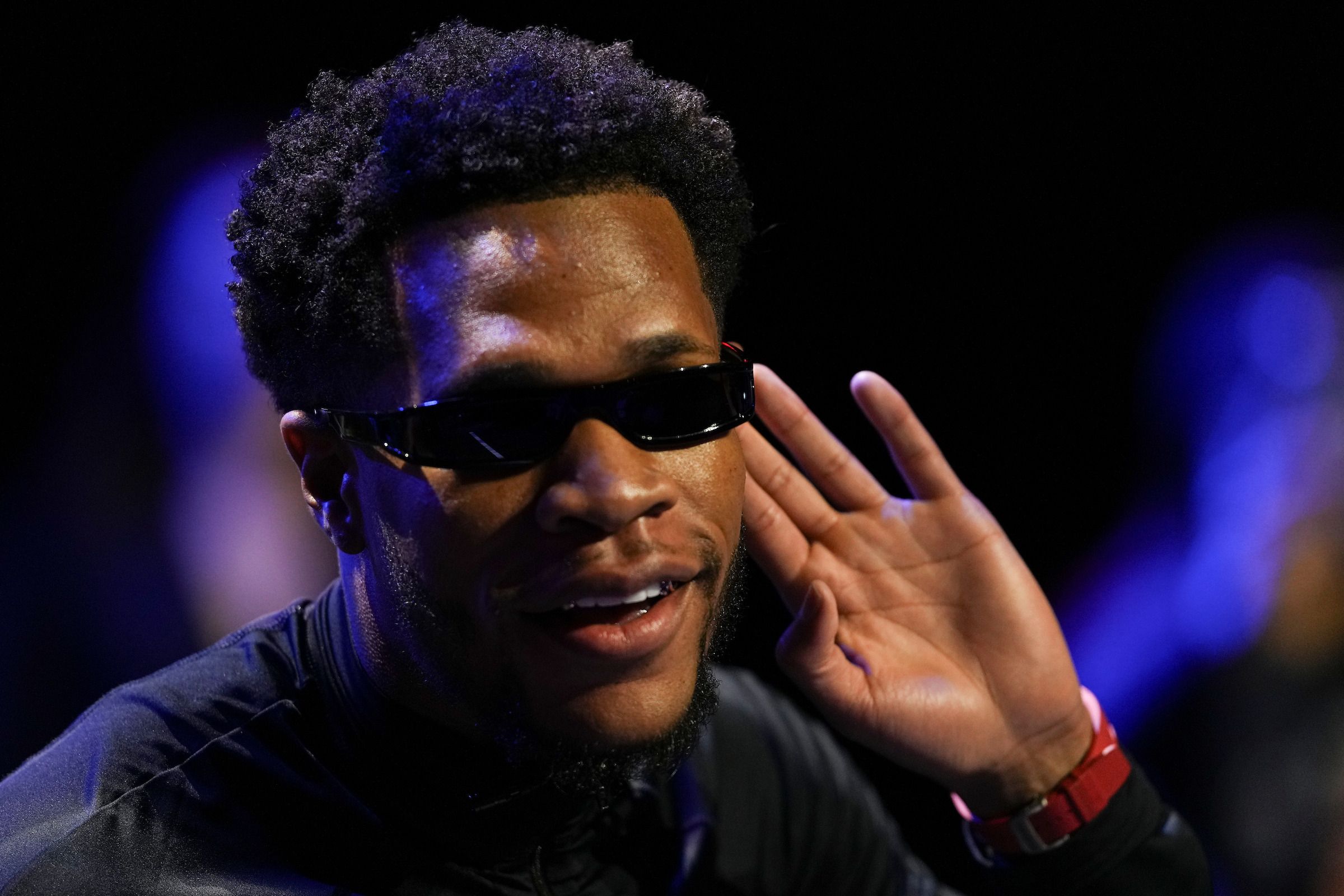 Arum: Haney looked terrible in Ramirez win, Rolly beats him