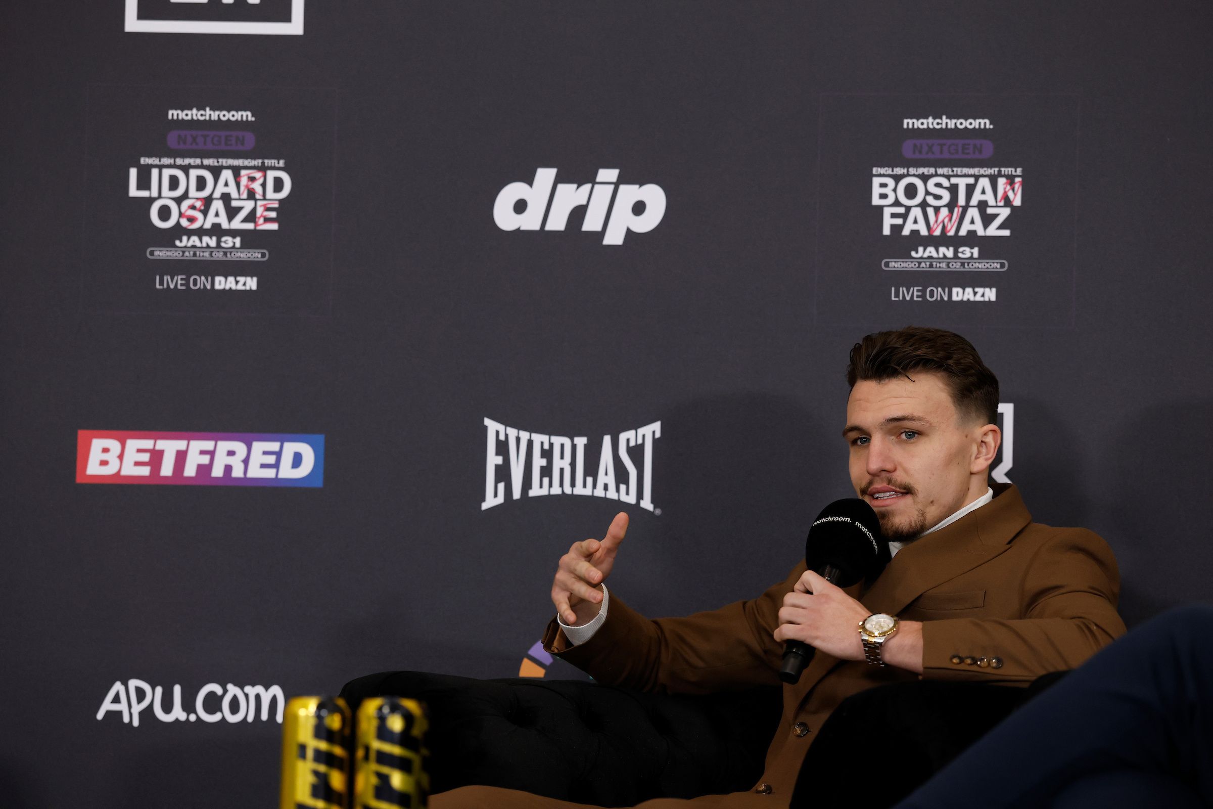 Liddard Afrontando la Presión Antes de su Enfrentamiento Principal ...