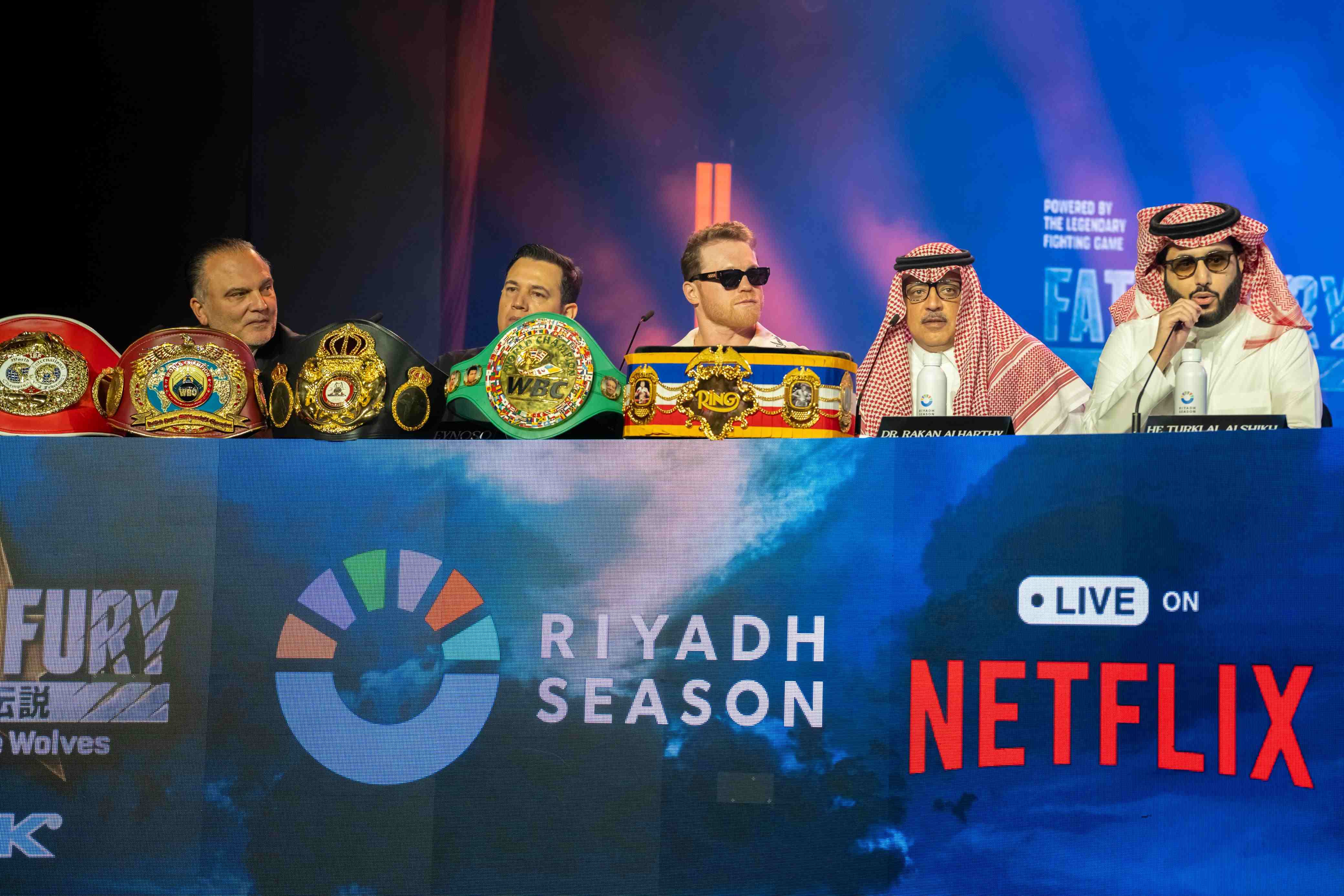 Turki Alalshikh Announces KO Bonus For Canelo-Crawford Fight; Crawford ...