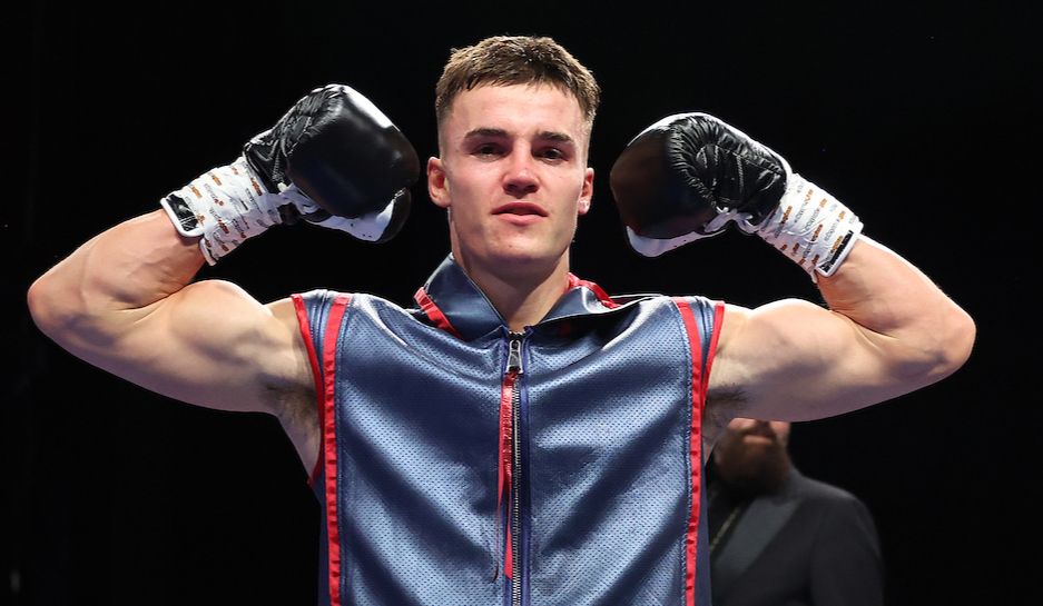 Taylor Bevan Scores Stoppage Win On Liddard-Osaze Undercard; Brandon ...