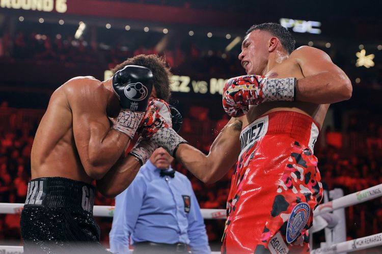 David Benavidez-Callum Smith In Play For October; Eddie Hearn Considering PBC Offer