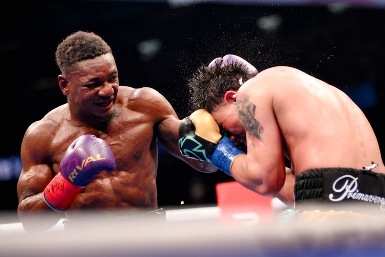 Le WBC ordonne un match revanche immédiat entre Christian Mbilli et Lester Martinez.