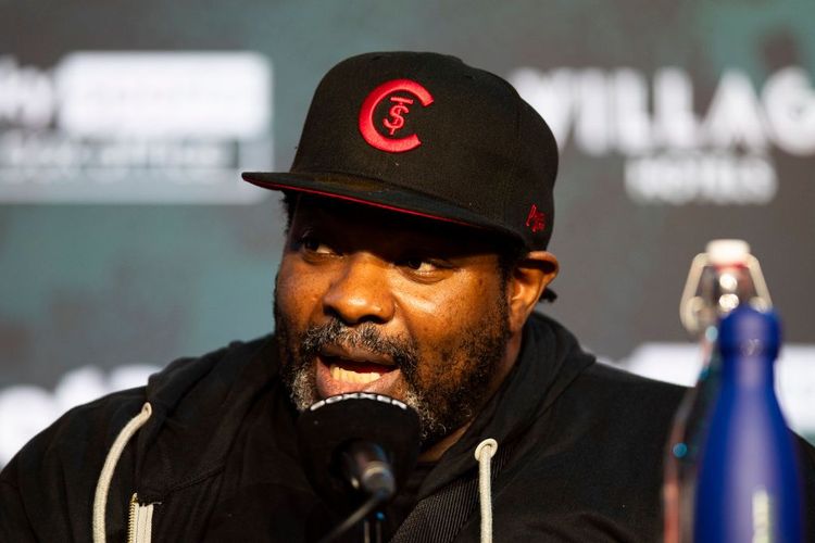 Bomac no cree que Canelo Álvarez sea más grande que Terence Crawford