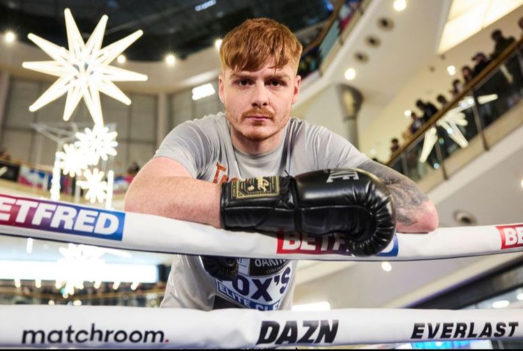 Troy Jones' Trainer Lee Beard On Ezra Taylor Fight: 'The Bigger The ...